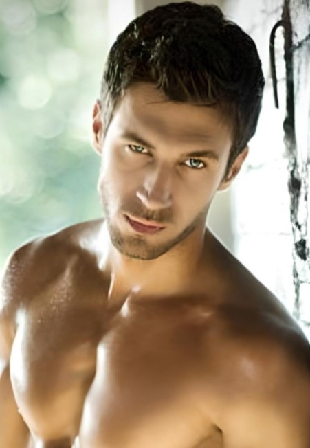 My Hot Kuya(Daven kyle Paras)-Dreame